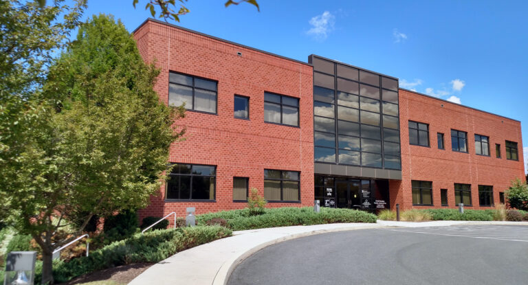 Landmark Commercial Realty – Commercial Real Estate Firm